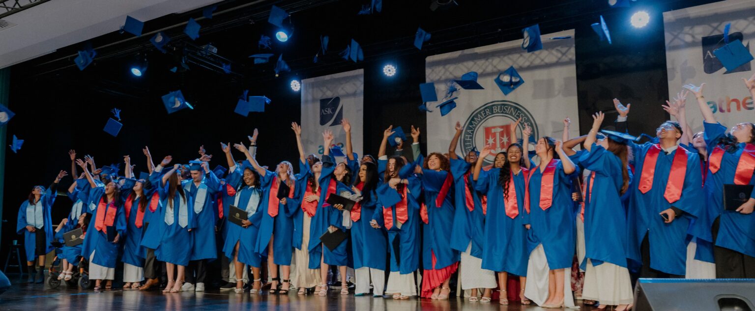 Study in Spain in English ⋆ Schellhammer Business School