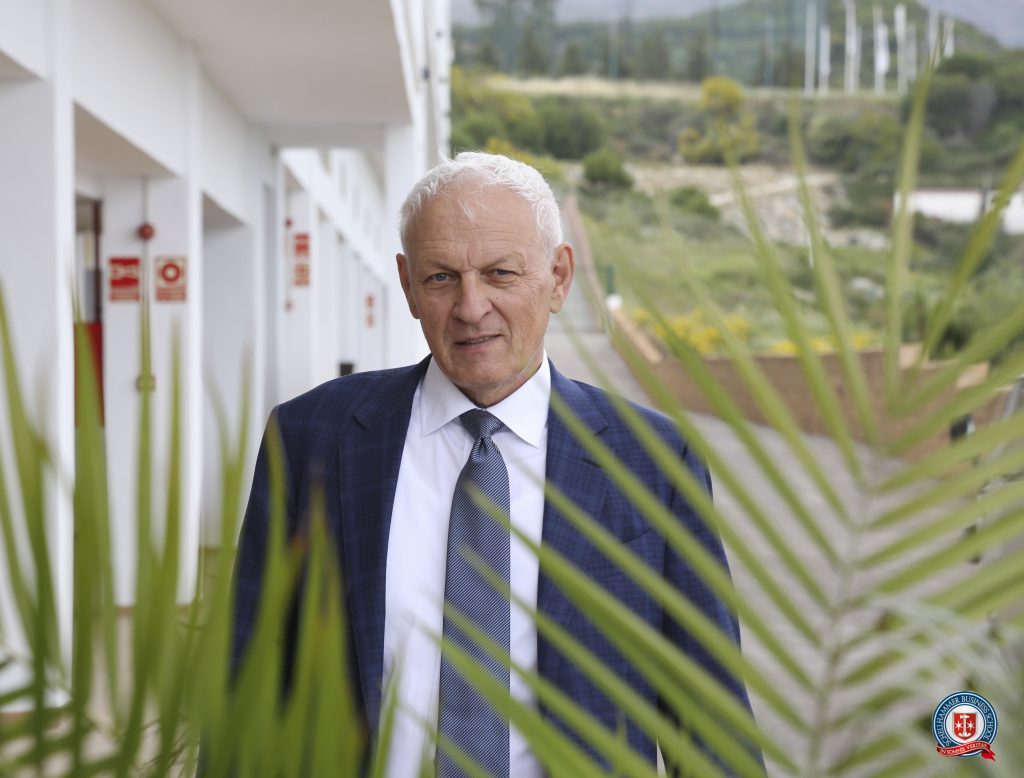 The Founder ⋆ Schellhammer Business School